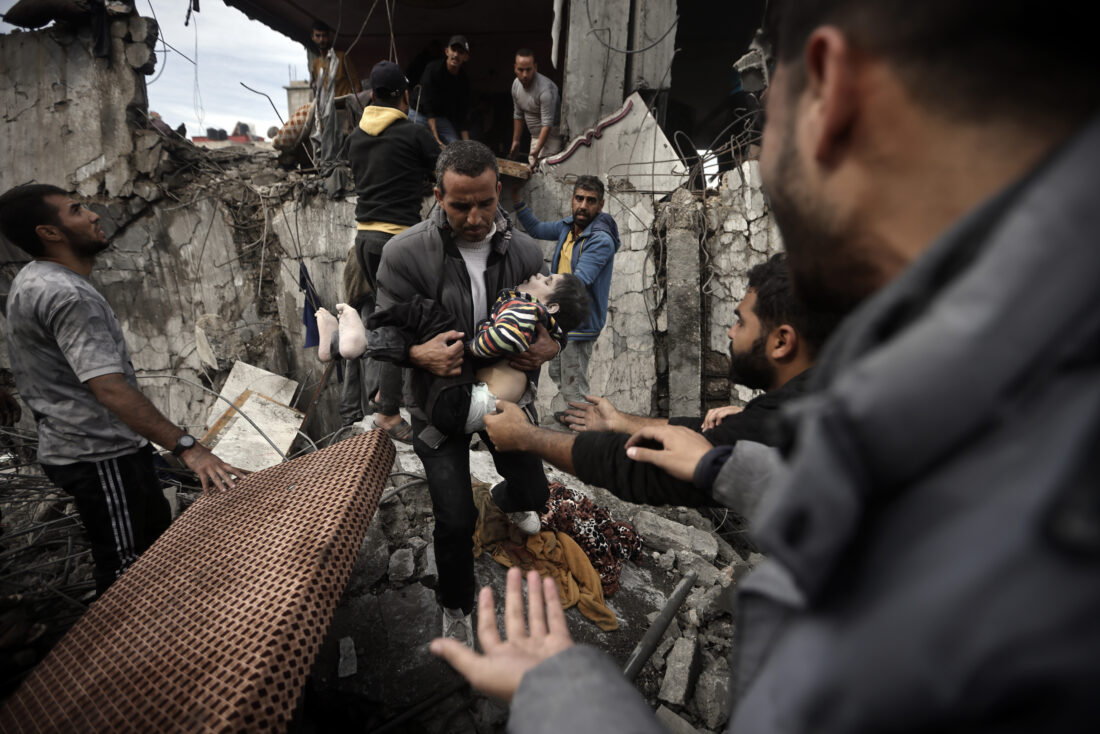 Desperation grows among Palestinians trapped with little aid as Israel ...